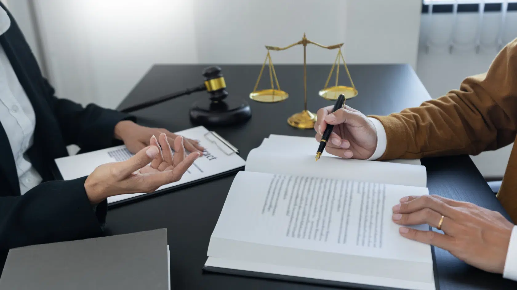 How to Apostille and Authenticate a Document in Ontario