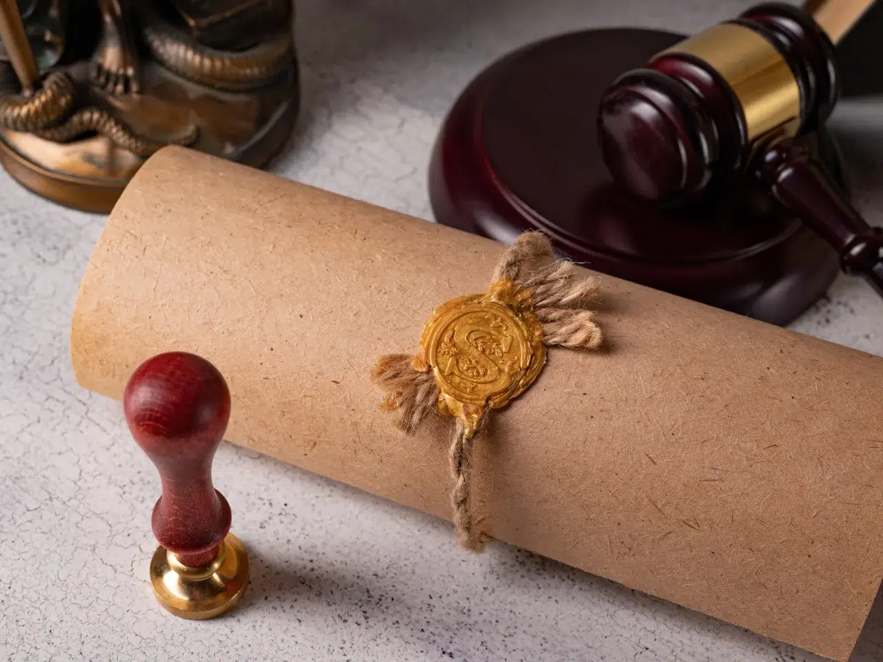 What Does Notarized Mean? How to Notarize and English Meaning